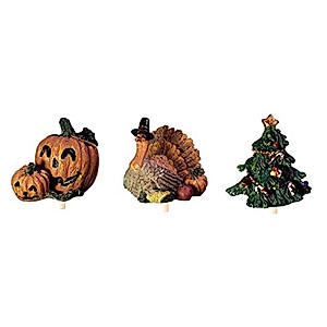 Crazy Chef Toppers Decorative Paper Towel Holder - Interchangeable Holiday Kitchen Decor - 6 Hand Painted Seasonal Decor Tops, Wooden Paper Towel Holder Stand, and Top Holder