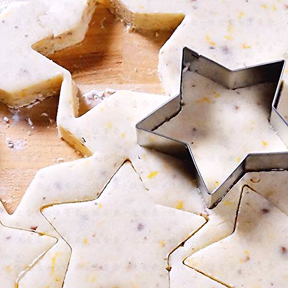 GWHOLE Gingerbread Christmas Cookie Tree Cutter Set, Star Linzer Cookie Cutters for Kids Winter Holiday Party, Set of 6