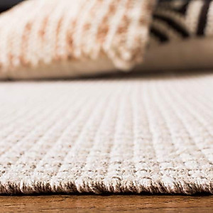 SAFAVIEH Montauk Collection Area Rug - 6' x 9', Ivory & Grey, Handmade Flat Weave Boho Farmhouse Cotton Tassel Fringe, Ideal for High Traffic Areas in Living Room, Bedroom (MTK340A)