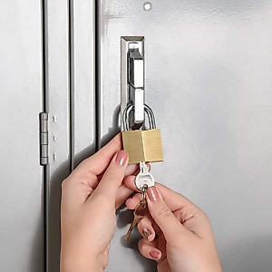 Amazon Basics 1-9/16-inch Keyed Padlock, Brass, 2-Pack