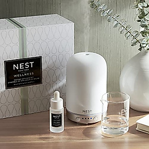 NEST Fragrances Wild Mint & Eucalyptus Misting Diffuser Set