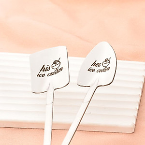 Couple Gifts Spoons for Him Her His Her Ice Cream Spoon Christmas Birthday Gifts for Boyfriend Girlfriend Wedding Engagement Gifts for Husband Wife Bf Gf 2pcs Couple Engraved Spoons