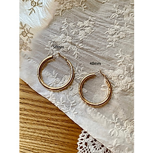 Doubnine Tube Hoop Earrings Lightweight Large Earrings Women Fashion Jewelry (chunky golden)