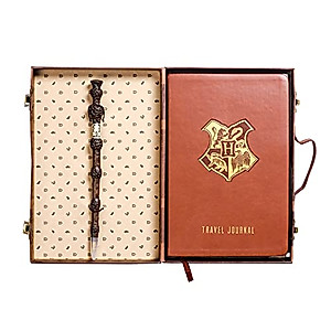 Harry Potter: Back to Hogwarts Travel Set