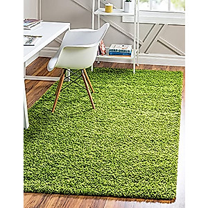 Rugs.com - Über Cozy Solid Shag Collection Rug – 5' x 8' Grass Green Shag Rug Perfect for Bedrooms, Dining Rooms, Living Rooms, 5 x 8 Feet