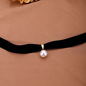Missgrace Sexy Simple Black Pearls Short Choker Necklace Dainty Halloween Gothic Punk Bar Party Custume Vintage Thick Choker Necklace for Women