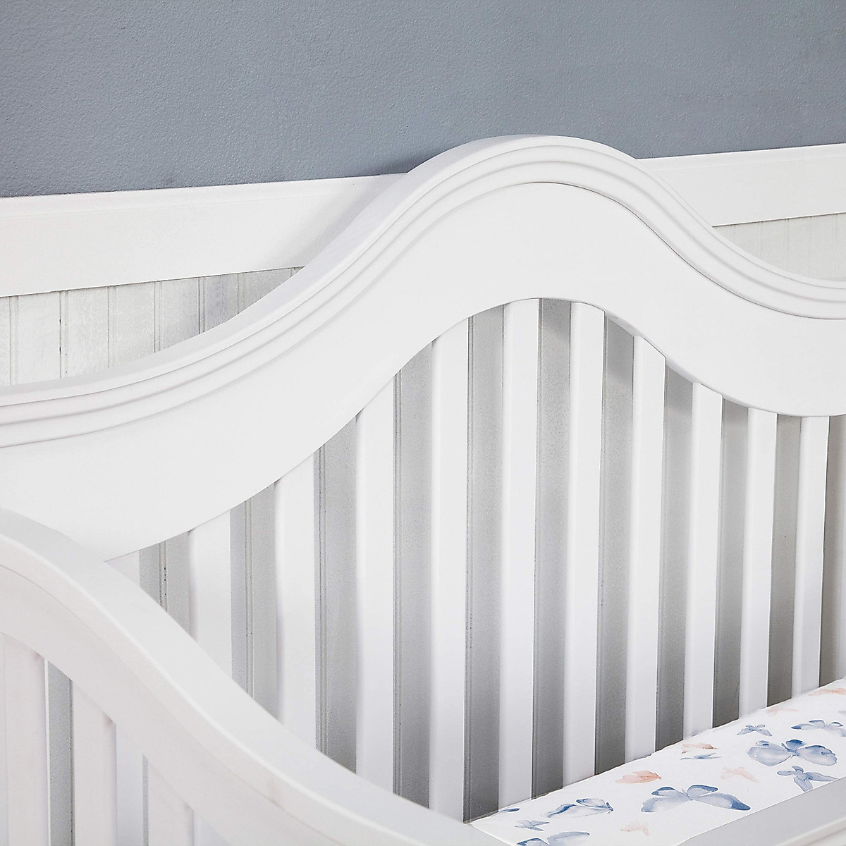 Davinci Ashbury 4-in-1 Convertible Crib with Toddler Bed Conversion Kit in Warm White, Greenguard Gold Certified