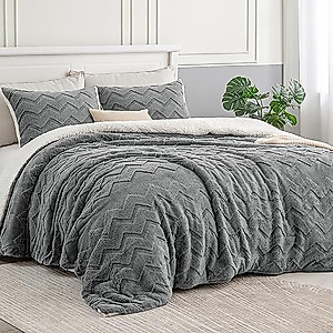 BEDELITE Fluffy King Size Comforter Set - Super Soft Sherpa Grey Comforter for King Size Bed, Luxury Warm Bedding Set for Winter, Fuzzy Bed Set 3 pieces (1 Comforter, 2 Pillowcases)