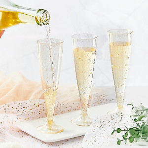 Qeirudu 50 Pack Plastic Champagne Flutes, 4.5 oz Gold Glitter Champagne Glasses Disposable Toasting Glass for Party Wedding Baby Shower Mimosa Bar Supplies