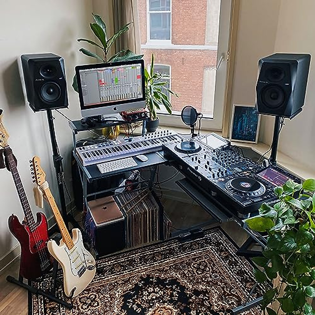 Pioneer DJ VM-50 5.25-inch Active Monitor Speaker - Black