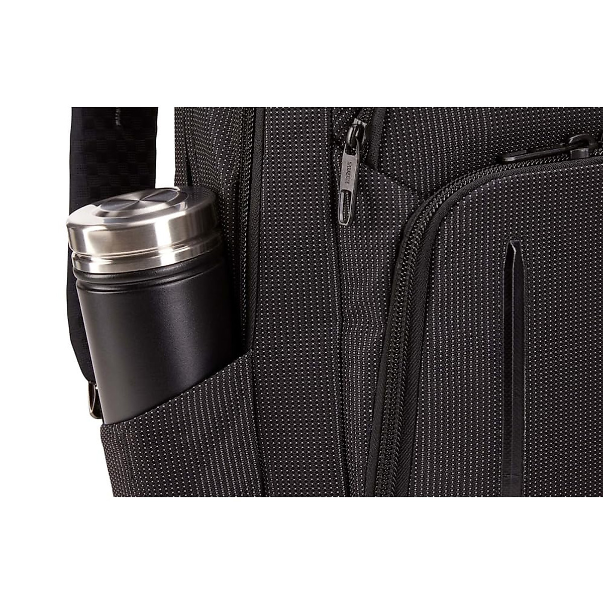 Thule Crossover 2 20l, Black, 12.2 x 7.5 x 16.9 in