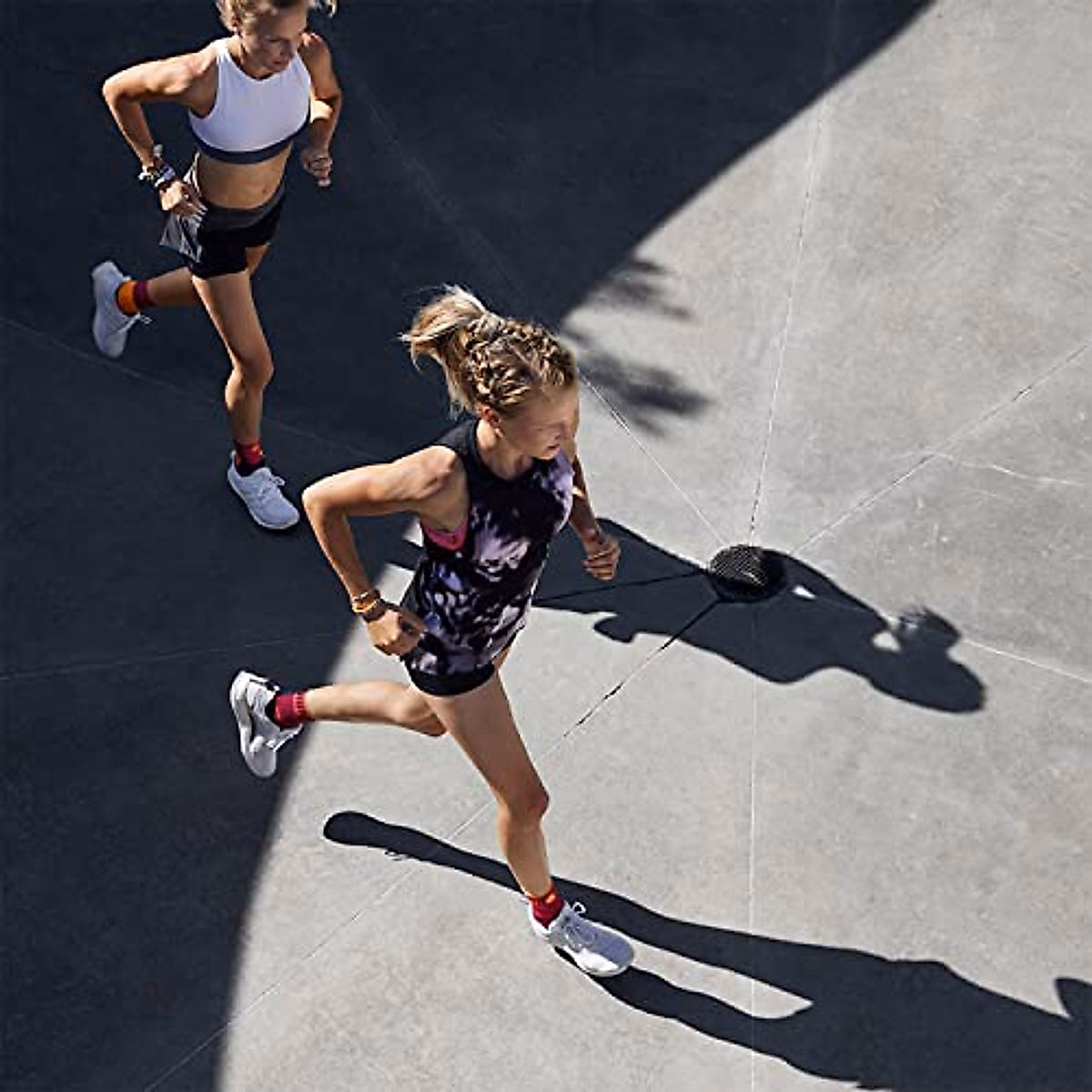 Bauerfeind Sports Ankle Support Dynamic - Ankle Compression Sleeve for Freedom of Movement - 3D AirKnit Fabric for Breathability - Premium Quality & Washable (M, Black)