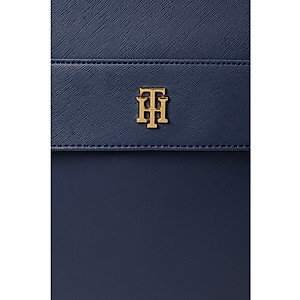 Tommy Hilfiger Camilla II Flap Backpack Cognac One Size