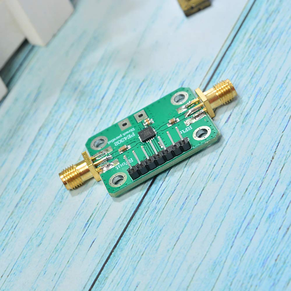 Comimark 1Pcs PE4302 Numerical Control Attenuator Parallel Immediate Mode 1MHz-4GHz HighQ