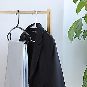 GoodtoU Clothes Hangers 40 Pack Plastic Heavy Duty Clothing Hangers for Everyday Standard Use