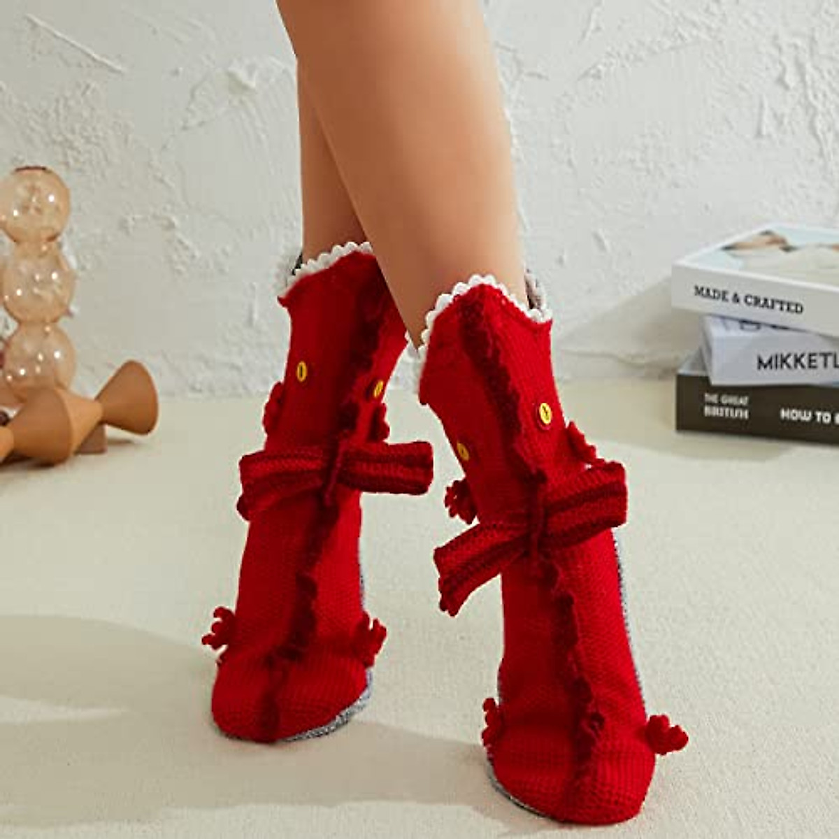 Unisex Knit Funny Animal Crocodile Socks Wool Warm Novelty Shark Floor Socks Winter 3D Chameleon Thick Knit Socks (Red Dragon, One Size)