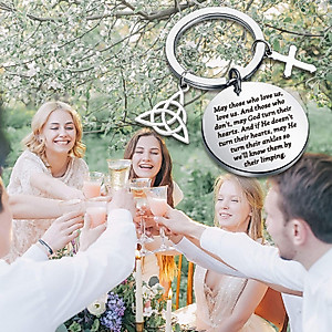 CYTING Irish Blessing Keychain May Those Who Love Us Love Us With Celtic Trinity Knot Good Luck Jewelry LDR Going Away Gifts