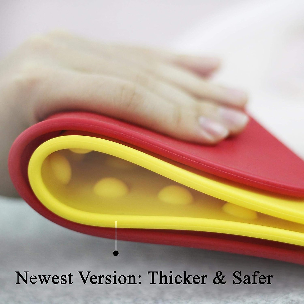 Silicone Anti Slip Iron Rest Pad, Iron Rest for Ironing Board Portable Ironing Stand for Travel and Mini Quilting Iron Use Hot Safety Ironing Rest Pad (yellow)