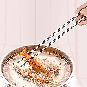 4 Pairs Long Cooking Chopsticks 15.3 Inch Extra Long Stainless Steel Chopsticks with Non Slip Threaded and 16.5 Inch Wooden Noodles Kitchen Cooking Frying Chopsticks (Silver, Wood Color)