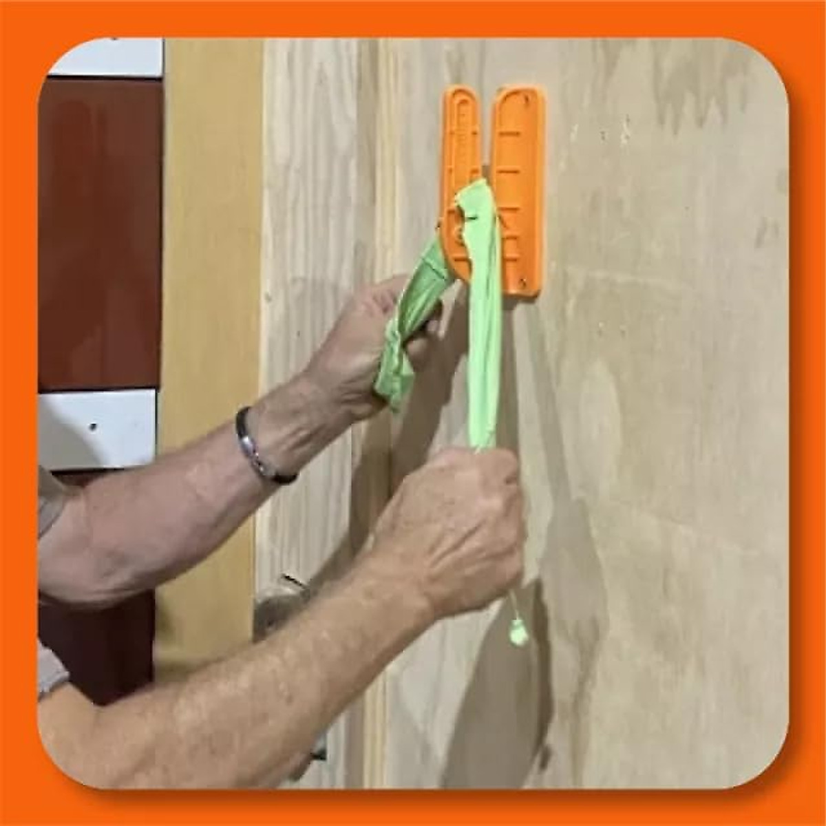 Wall-Mounted Rag Cutter， T-Shirt Rag Cutter Tool Rag Cutter，hang the Cloth Cutter for Cutting Rags, Baling Ropes, Elastic Tree Straps, Small Diameter Ropes, Sheepskin Cloth