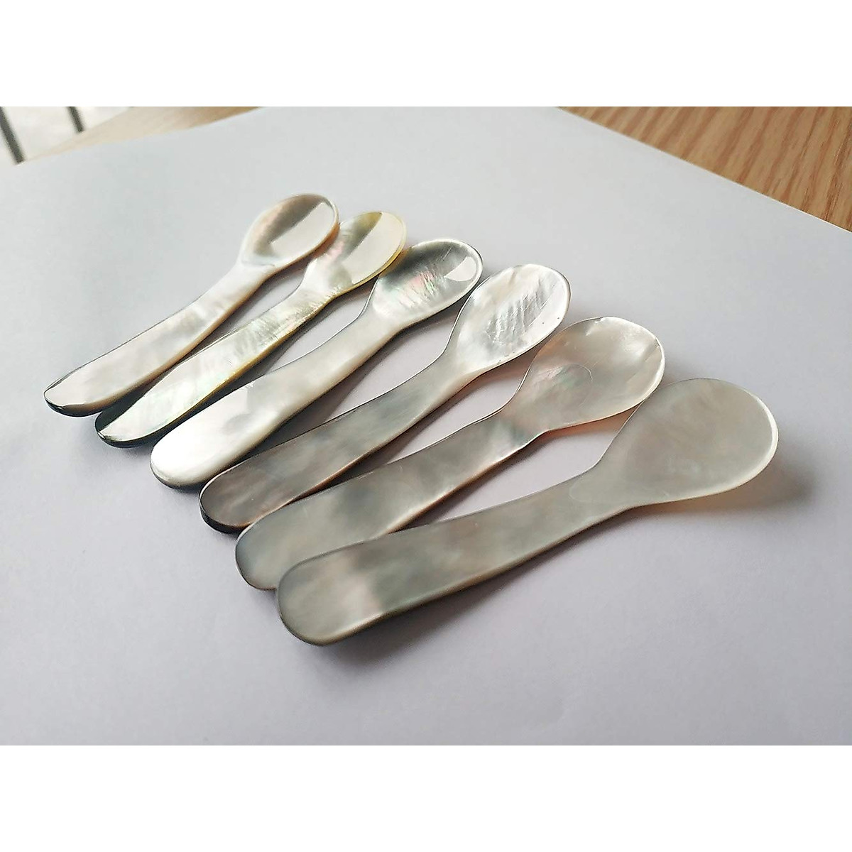 DUEBEL Set of 6 Shining Mother of Pearl MOP 7.5cm x 2cm Shell Spoons for Caviar, Egg Serving (Black)
