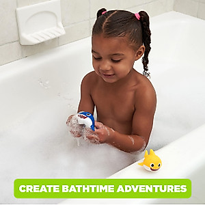 Pinkfong Baby Shark Bath Squirters 2 Pack, Baby Shark & Daddy Shark