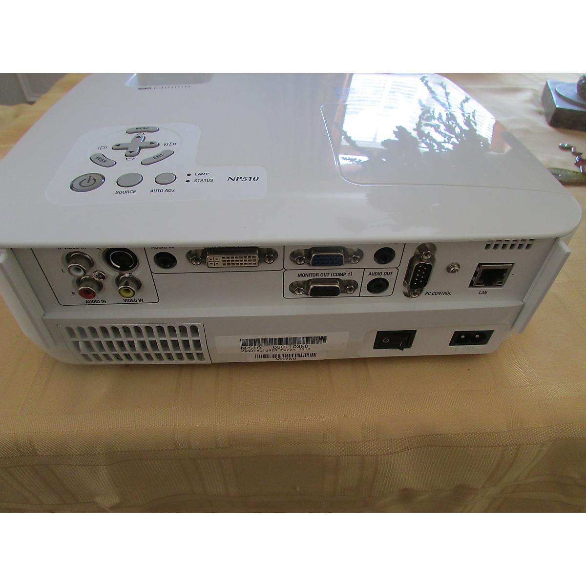 NEC NP510 3000 Lumens XGA LCD Projector