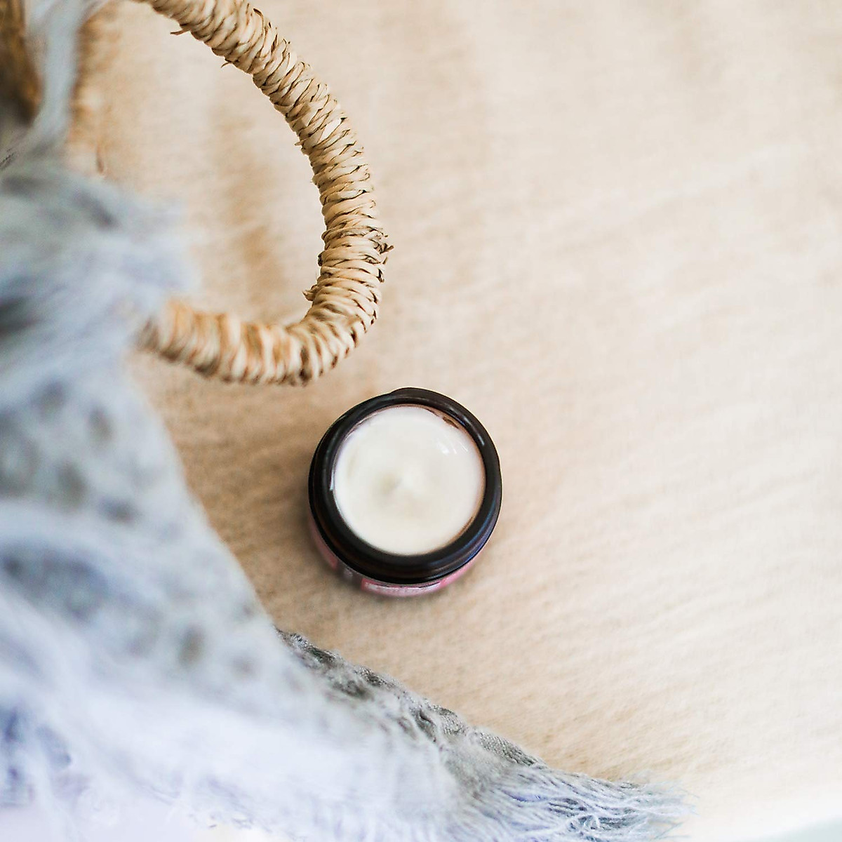 Leven Rose Lifting Coffee Eye Cream with Caffeine 1 oz - Natural Solution for Dark Circles and Puffiness - Firming Anti-Aging Under Eye Treatment