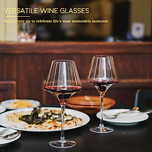 BACLIFE Red Wine Glasses Set of 4 – 17.5oz Premium Crystal Wine Glass With Long Stem – Hand Blown Burgundy Wine Glasses – Unique Gift for Wedding, Anniversary, Christmas