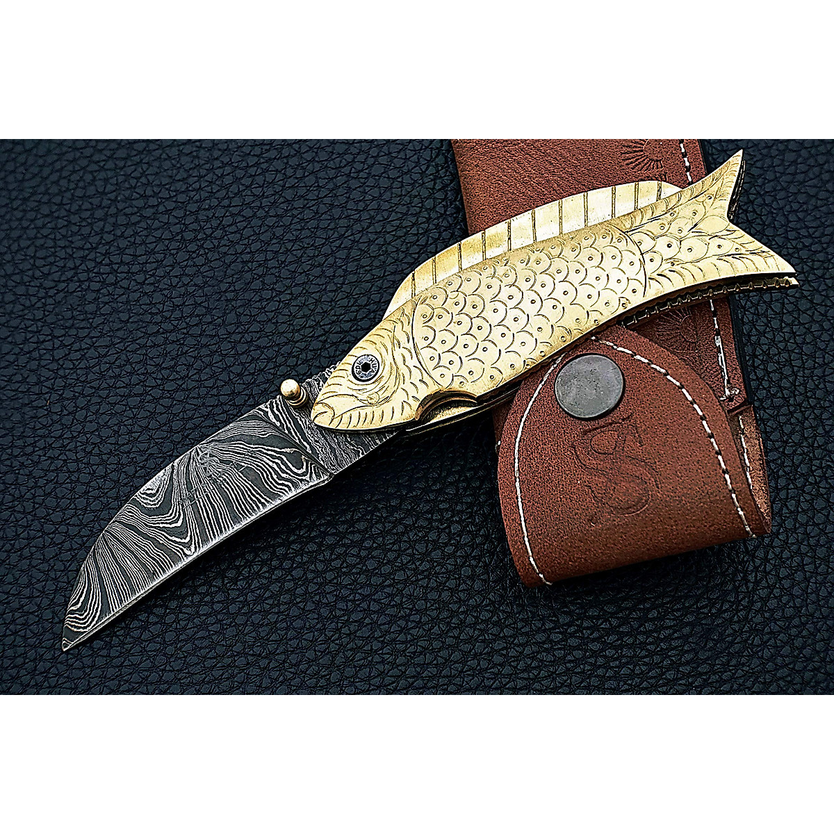 Smart & Sharp Custom Handmade Damascus Steel Fish Knife/Folding Knife/Pocket Knife SS-17370(Brass Engraved Handle) (brass)