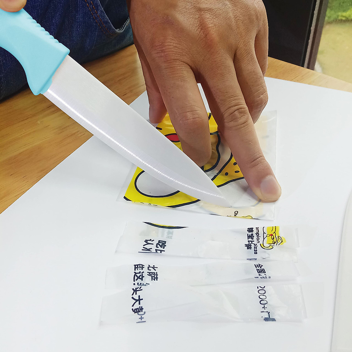 gajing Ceramic Fruit Knife Set 2-Piece with Sheaths Pink non-slip Grip handle,Antioxidation Sharp Blade For Fruit Paring When Traveling Which Placed in Bags, Fruit Plates Blue