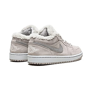 Jordan Womens WMNS Air Jordan 1 Low SE DO0750 002 Sherpa Fleece - Size 7.5W
