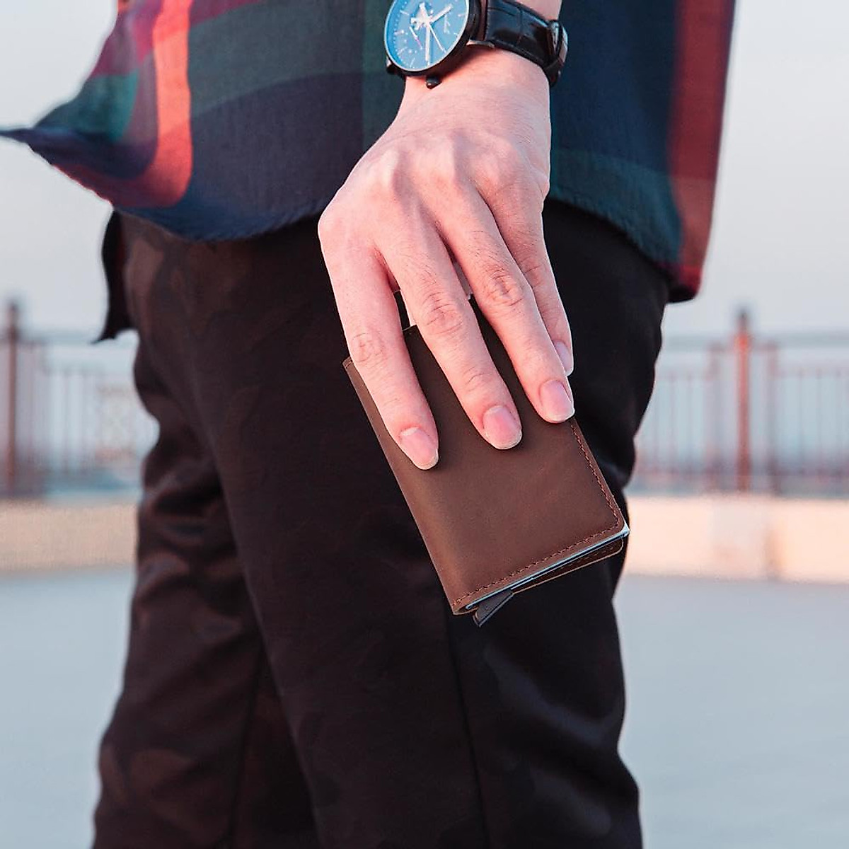 FESTAYA Slim Wallet for Men - Pop up Card Holder RFID Blocking Minimalist Business Credit Card Wallet with Money Pocket Metal Card Case for 7-10 Card Capacity (Brown)