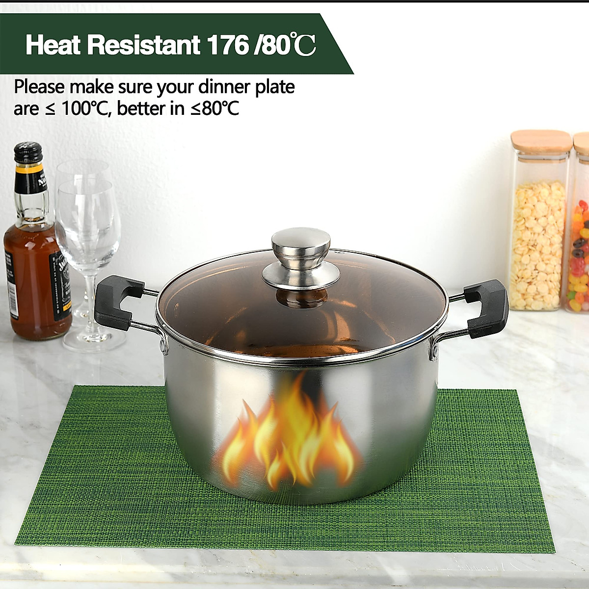 SLKQG Green Placemats Set of 6 - Wipe Clean Vinyl Placemats - Washable Heat Resistant PVC Table Mats for Dining Table - 17x12 Inch (Green, 6)