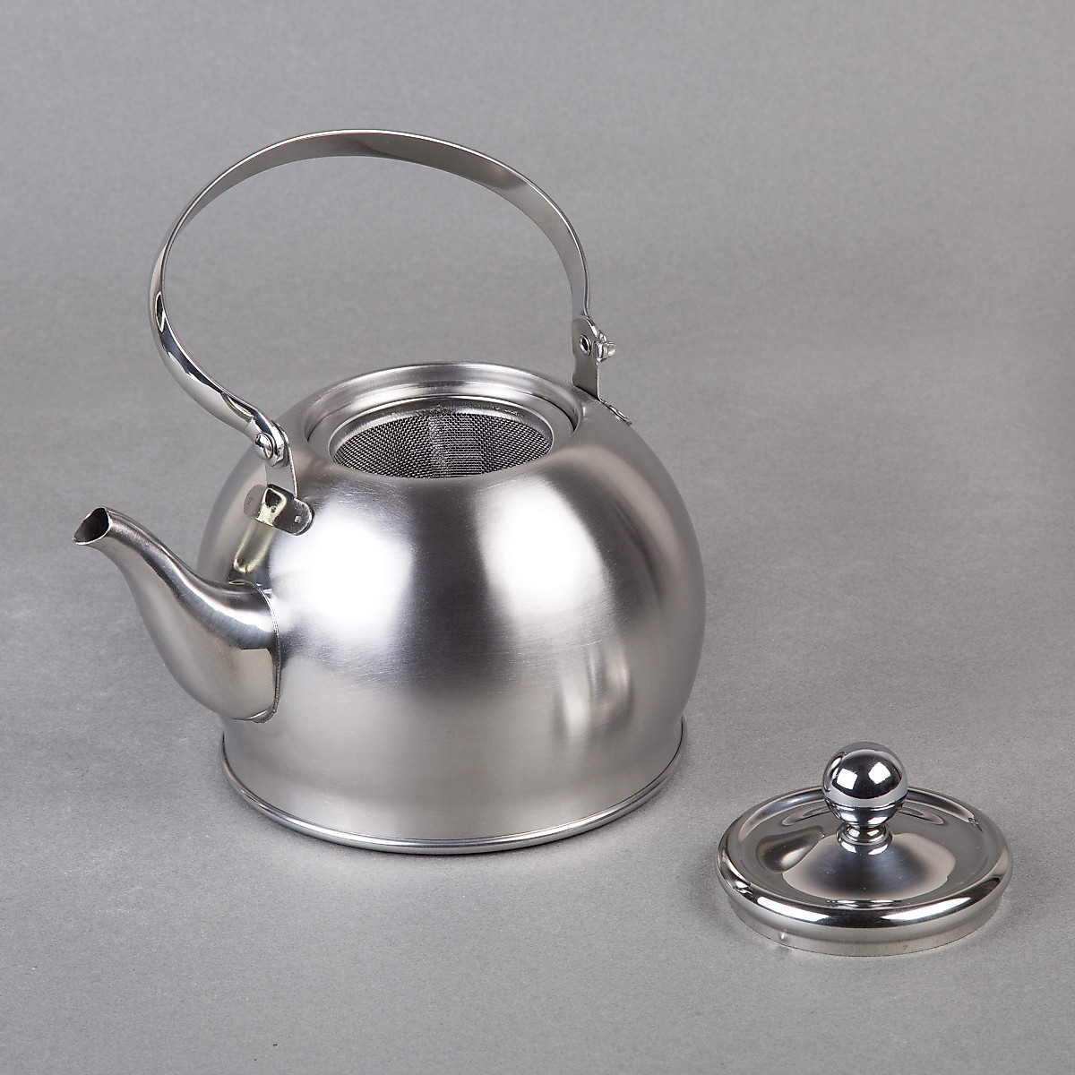 Creative Home 72258 Royal Stainless Steel Whistling Tea Kettle with Removable Infuser Basket, Folding Handle, 1 Quart