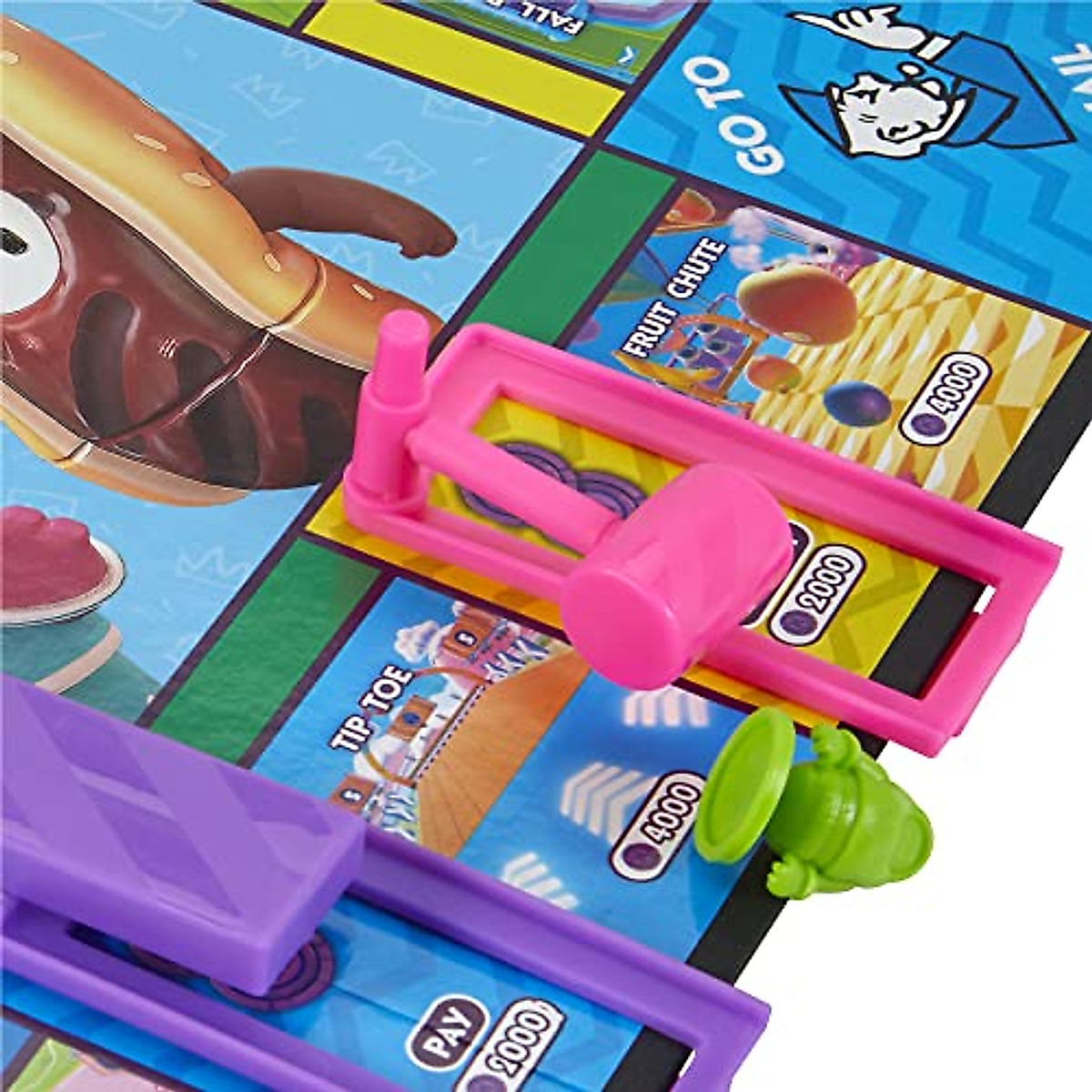 Monopoly Fall Guys Ultimate Knockout Edition Board Game for Players Ages 8 and Up, Dodge Interactive Obstacles, Includes Knockout Die