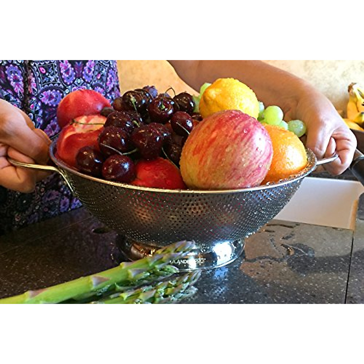 DLD Stainless Steel Micro-Perforated 5-Quart Colander - Professional Strainer with Heavy Duty Handles and Self-draining Solid Ring Base - Dishwasher Safe