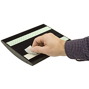 Displays2go, 15 x 25 Inch Aluminum Wall Directory Sign with Snap Out Design, Wall Mounted Design – Black Finish (WCSBK15S6)