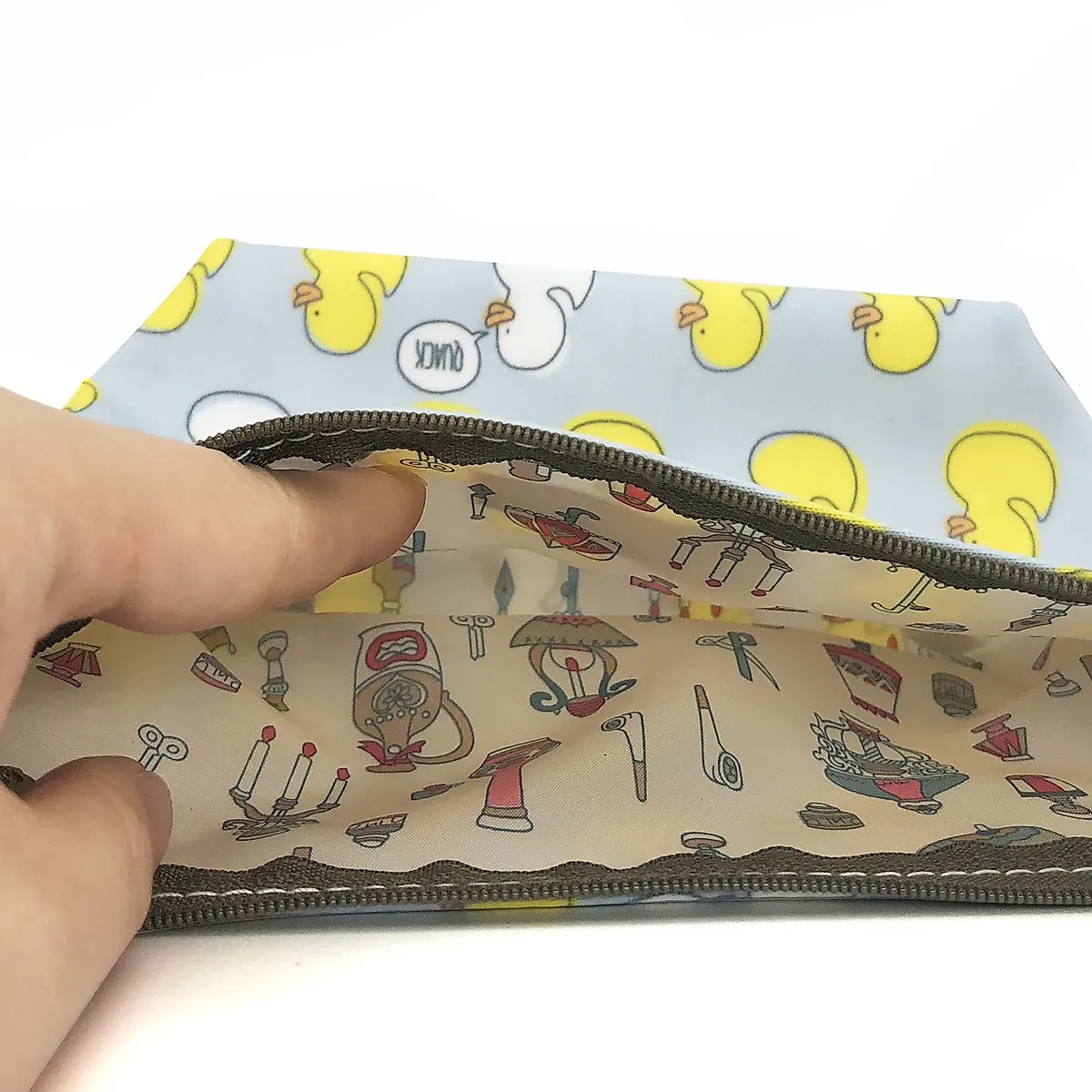 Hunger Yellow Duck Make-Up Cosmetic Bag Carry Case, 14 Patterns (P11417021)