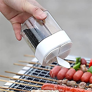 LONGSHENGDA 4-in-1 Transparent Portable BBQ Condiment Storage Box Spice Dispenser 4 Compartment with Lid Cooking BBQ Salt Pepper Shaker