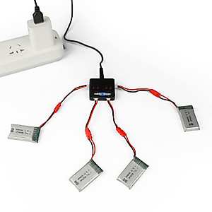 Cheerwing 4pcs 3.7V 550mAh Battery and 4-in-1 Charger Syma X5SW-V3 Drone