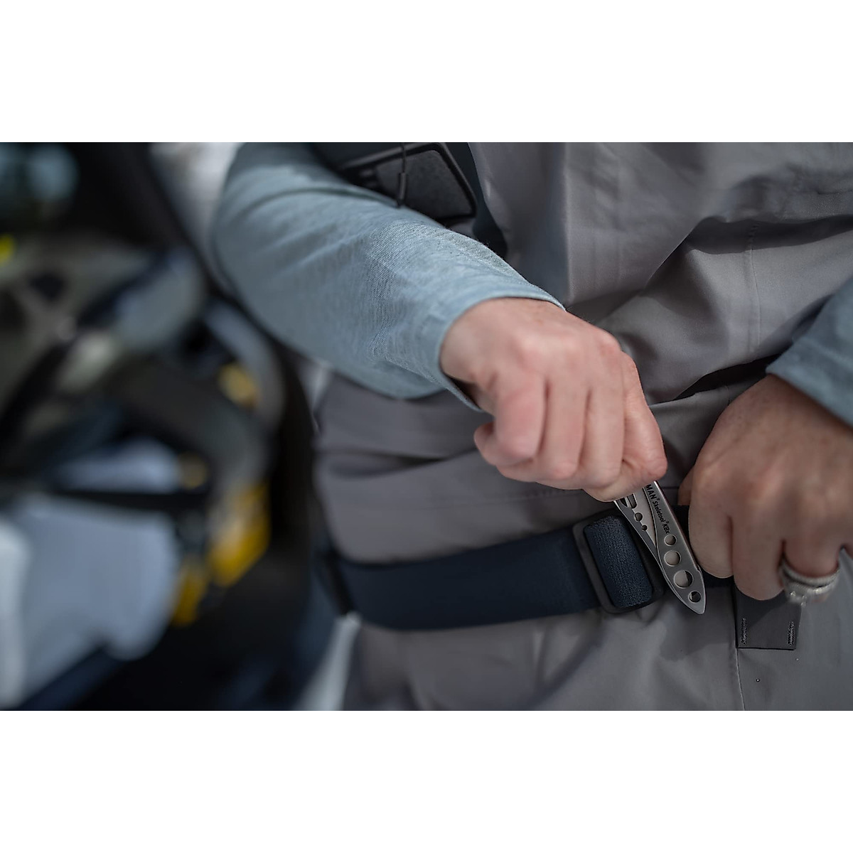 LEATHERMAN, Skeletool KBX Pocket Multitool with Knife and Bottle Opener, Coyote Tan