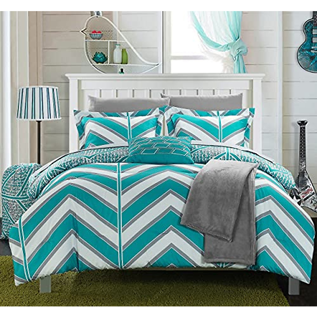 Chic Home Laredo Chevron and Geometric Printed Reversible Comforter Sheet Set, Full, Aqua