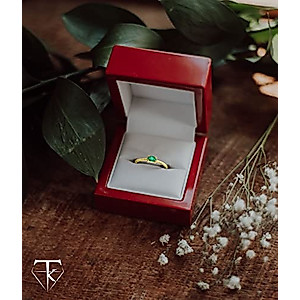 Takar Solid 14k Yellow Gold Solitaire Oval Genuine Emerald Stackable Ring (Size 9.5)