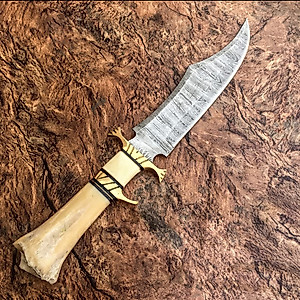 Poshland RG-44 Handmade Damascus Steel Hunting Knife - Gorgeous Handle