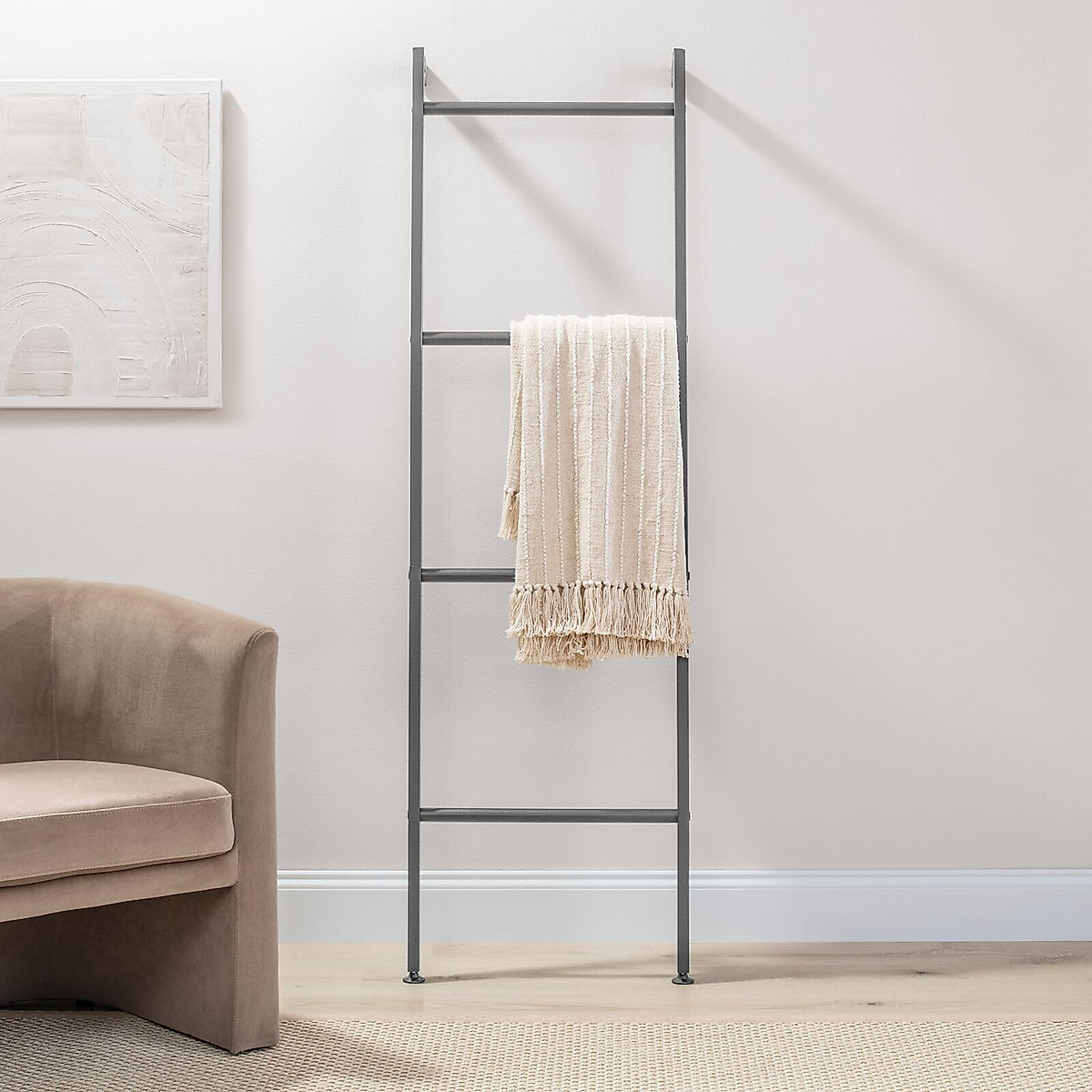 mDesign Metal Leaning Blanket and Towel Ladder - Blanket Ladder for Bedroom and Towel Ladder for Bathroom - Throw/Quilt Display Holder Rack - Nursery Wall Ladder - Blanket Ladder Decor - Graphite Gray