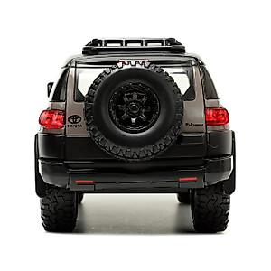 Jada Toys Just Trucks 1:24 Toyota FJ Cruiser Die-cast Car Brown with Tire Rack, Toys for Kids and Adults