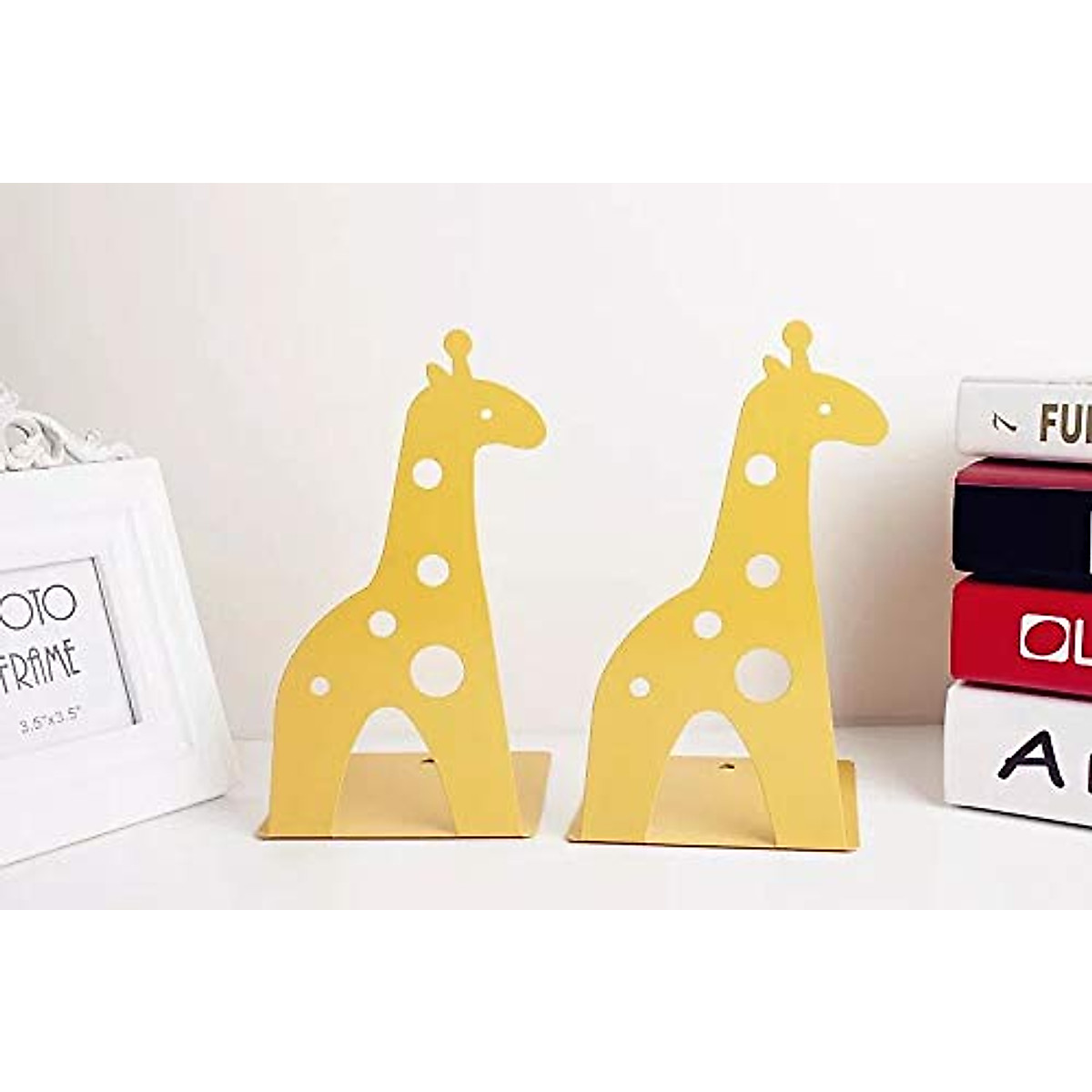 Loupdeloup Cute Bookends,Non Skid Giraffe Animal Book Ends for Shelves Decorative for Kids Yellow 1 Pair