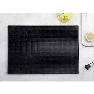 New Star Foodservice 48421 Rubber Bar Service Mat for Counter Top, 12-Inch by 18-Inch, Black