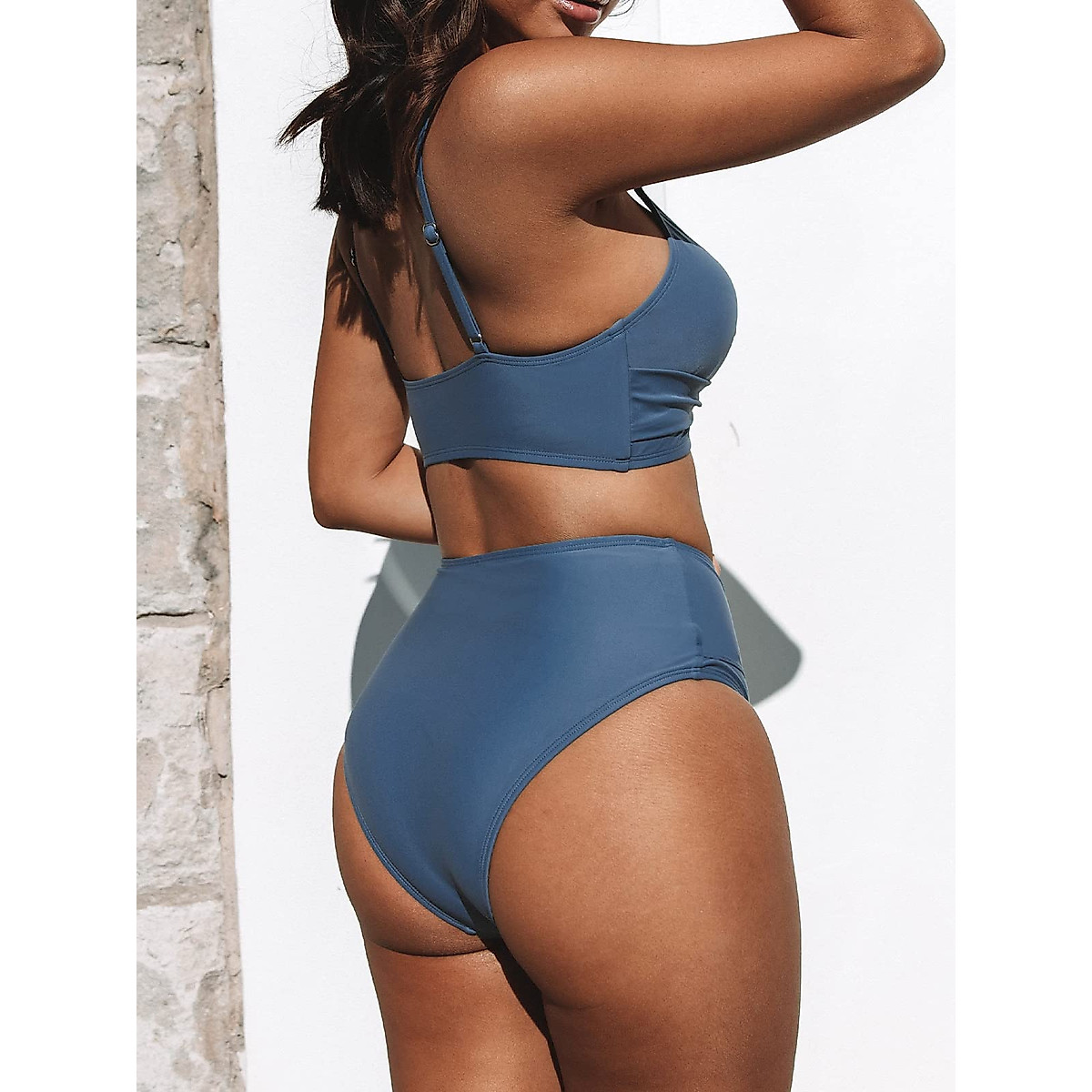 CUPSHE Women's Bikini Sets Two Piece Swimsuit High Waisted V Neck Twist Front Adjustable Spaghetti Straps Bathing Suit, M Blue